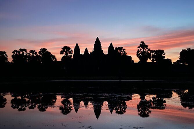 2 Days Tour of Angkor Sunset and Sunrise Small-Group - Exploring the Itinerary in Detail