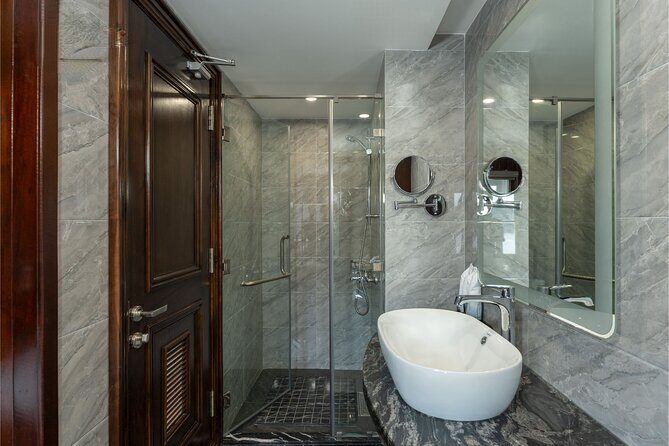 2 Days Tour of Halong Bay by Hera Cruise from Hanoi - The Itinerary in Detail