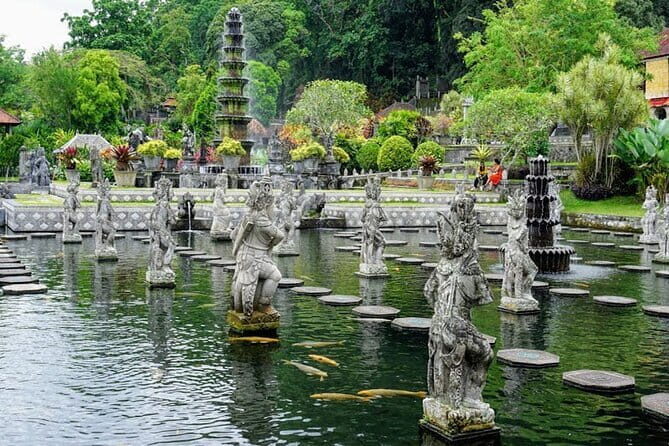 2 Days Trip Volcano Tukad Cepung Waterfall And lempunyang Temple - Key Points