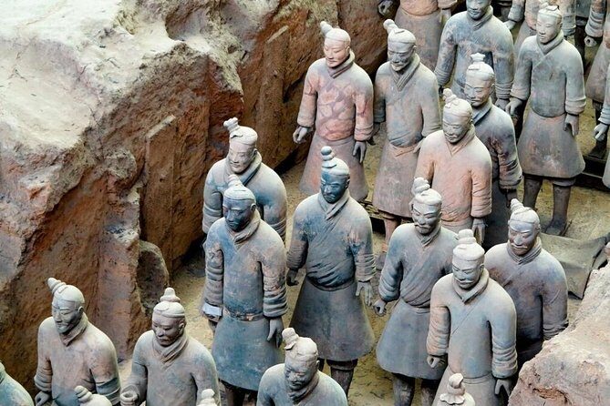 2 Days Xian Small Group Tour: Terracotta Army, Big Wild Goose Pagoda, Mt Huashan - Visiting the Terracotta Army: A Timeless Wonder