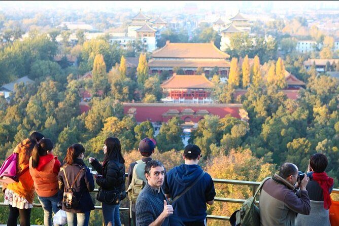 2-Hour Beijing Private Jingshan Coal Hill Park and Beihai Park Walking Tour - An In-Depth Look at the Tour Itinerary