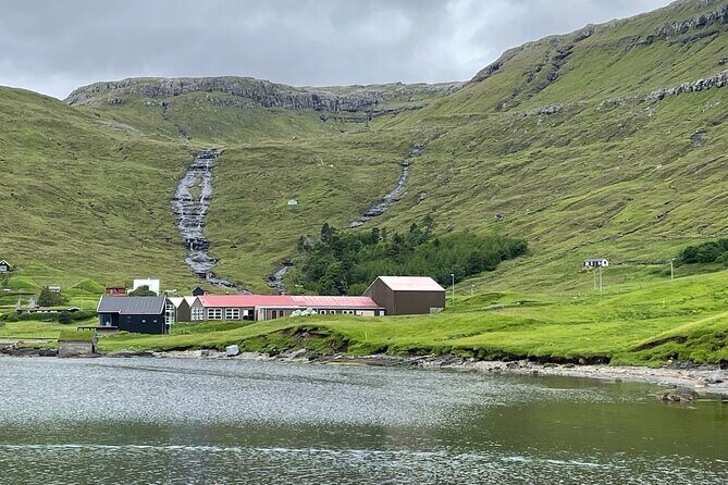 2-Hour Boat Trip in Faroe Island - Setting Sail From Tórshavn