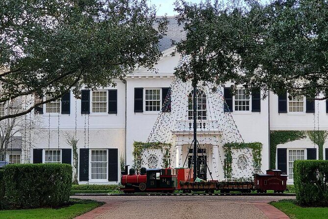 2 Hour December Holiday Lights Tour - A Deeper Look Into the Tour Experience