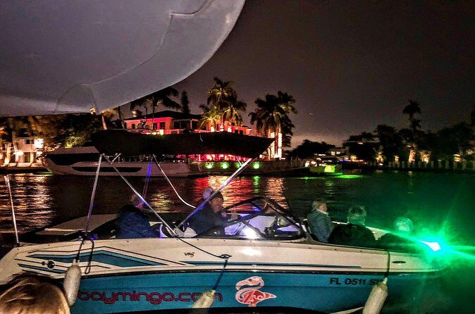 2 Hour Holiday Christmas Lights Tour in Fort Lauderdale max 6pax - Analysis of Value & Experience