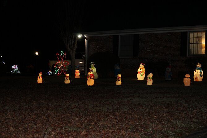 2 Hour Holiday Lights and Cheer Driving Tour - An In-Depth Look at the Tour Itinerary