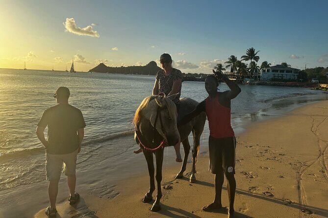 2 Hour Horseback Riding Sunset Tour with Dore's Riding Stable - Pricing and Value