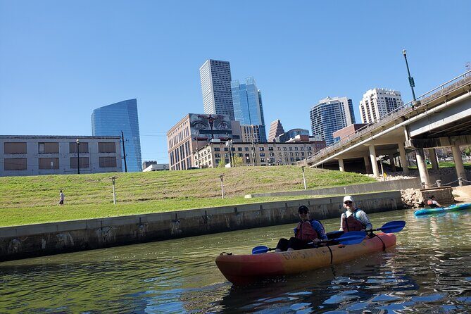 2-Hour Houston Skyline Tour - An In-Depth Look at the Houston Skyline Kayak Tour