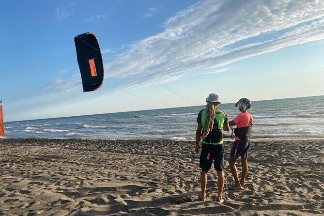 2 Hour Kitesurf Lesson in Tarquinia - Why Choose a Kitesurf Lesson at Lake Bracciano?