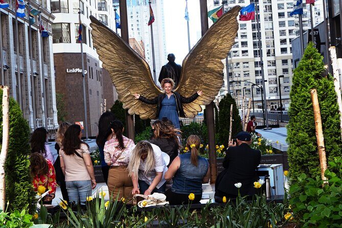 2 Hour Magnificent Chicago Tour with Photos and Popcorn - Detailed Look at the Tour Itinerary