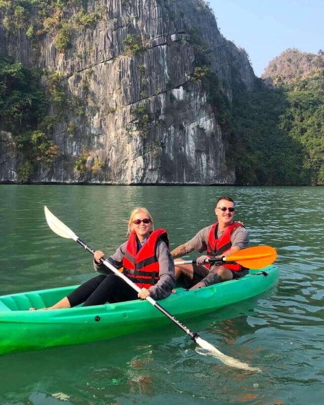 2-Hour Private Canoe Discover the Best of Ha Long Bay - Swimming and Sunbathing at Ba Trai Dao Beach