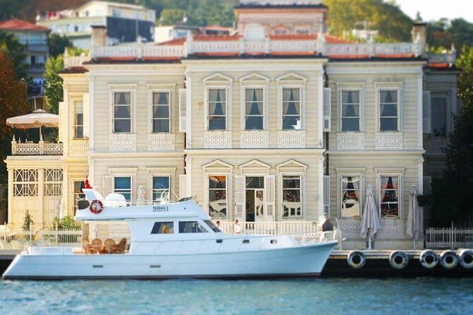 2-Hour Private Luxury Yacht Cruise on Bosphorus with Transfers - FAQs