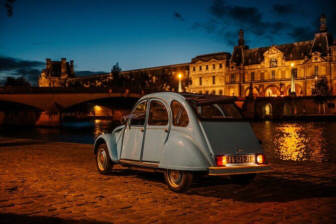 2-hour Private Night Ride in a Citroën 2CV in Paris - An In-Depth Look at the Experience