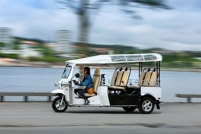 2 Hour Private Tuktuk Tour in Porto to Monastery and Cellars - What the Tour Includes and What It Doesnt