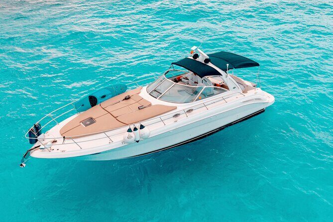 2 hour private Yacht Adventure in Cancún - Key Points