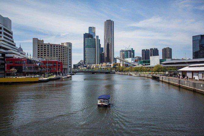 2-Hour Self-Drive Boat Hire on the Yarra River - The Experience in Detail
