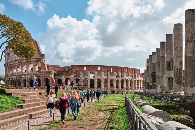 2 Hour Sightseeing Tour in Colosseum and Ancient Rome - What to Expect from the 2-Hour Tour in Rome