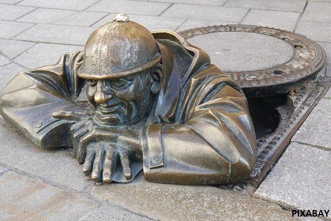 2 Hour Sightseeing Tour of Bratislava - The Value Proposition: Who Should Book This Tour?
