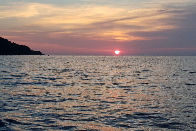 2-Hour Sorrento Coast Sunset Cruise with Dinner Experience - Itinerary Breakdown