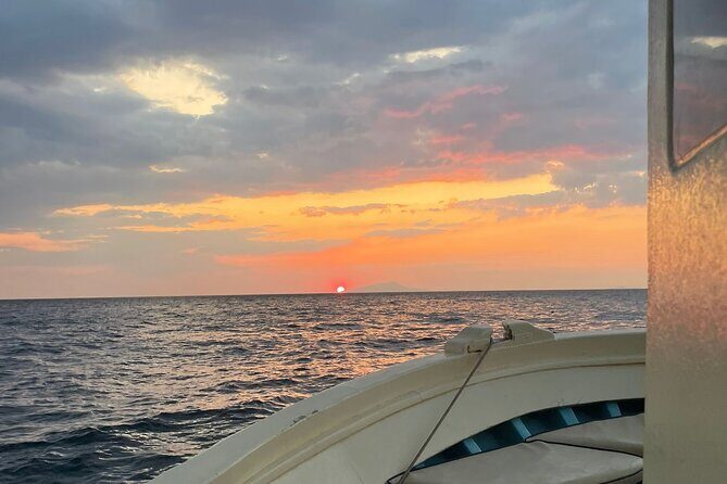 2-Hour Sorrento Coast Sunset Cruise with Dinner Experience - The Sum Up
