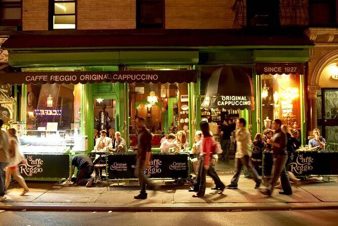 2-Hour Spanish Nightlife Guided Walking Tour of Greenwich Village - A Deep Dive into the Greenwich Village Nightlife