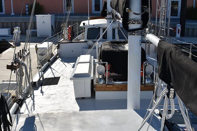 2-Hour Sunset Sailing With Wine In Stock Island - Who Will Love This Tour?
