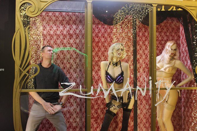 2-Hour Vegas Strip Walking Tour with Photos,Champagne & Vintage Vegas Goody Bags - Final Thoughts: Is This Tour Worth It?