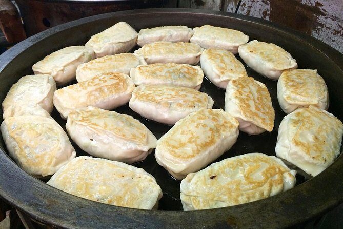 2-Hour Vegetarian Private Walking Tour - S.Y.S. Memorial Hall & 44 South Village - Deep Dive into the Tour: What You Can Expect