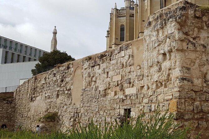 2-Hour Walking Tour on the History of Islamic Medieval Madrid: the origins - Overview of the Tour