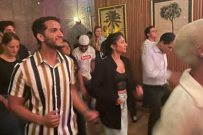 2 Hours and 30 Minutes Salsa Night in México City - An In-Depth Look at the Salsa Night Experience