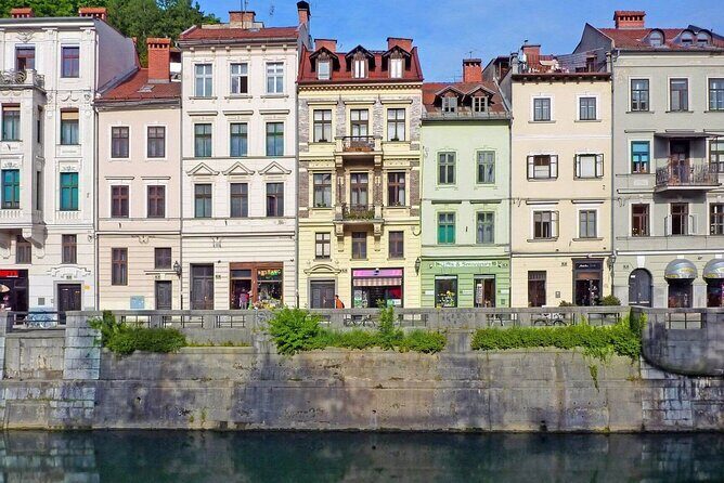 2 Hours Ljubljana Private Walking Tour with a Guide - Introduction