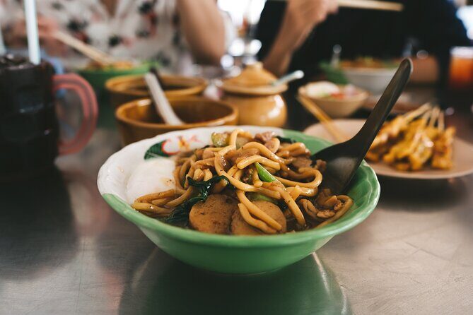 2 Hours Phuket Old Town Street Food Walking Tour - Key Points