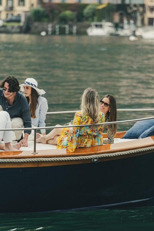 2 hours Private Boat Tour on Como Lake Bellagio (Wood Boat) - FAQ