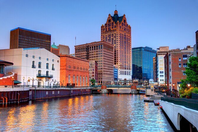2 Hours Private Tour of Milwaukee Marvels - Who Will Love This Tour?