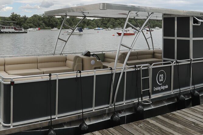 2 hours / Sightseeing Boat cruise Drinks Included - Value and Pricing
