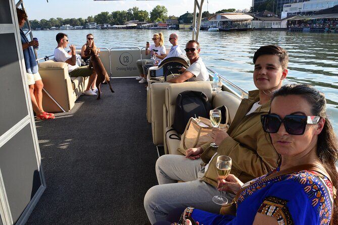 2 hours / Sightseeing Boat cruise Drinks Included - Authentic Reviews