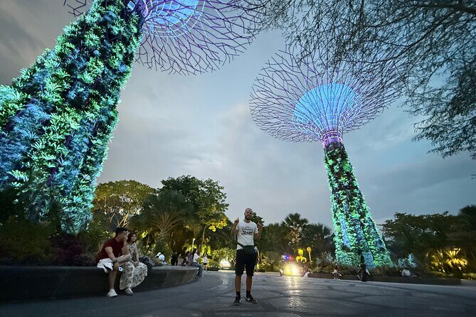 2 Hours Sunset Bike Tour and Garden Rhapsody Show - The Sum Up