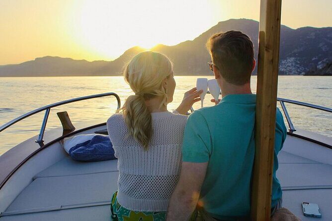 2 Hours Sunset Cruise of Positano - The Experience in Detail