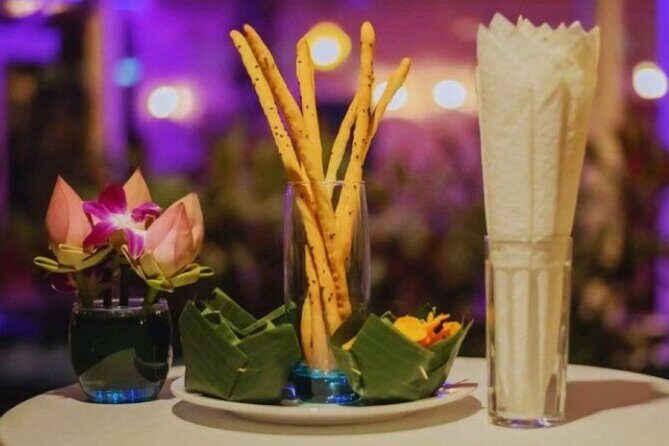 2 Hours Traditional Dinner Show with Free Transfer - Authenticity and Customer Experience