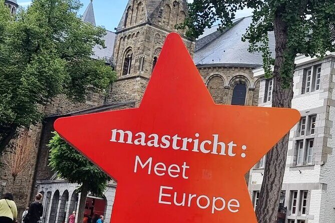 2 Hours Walking Tour in Maastricht - Authentic Experiences and Personal Touches