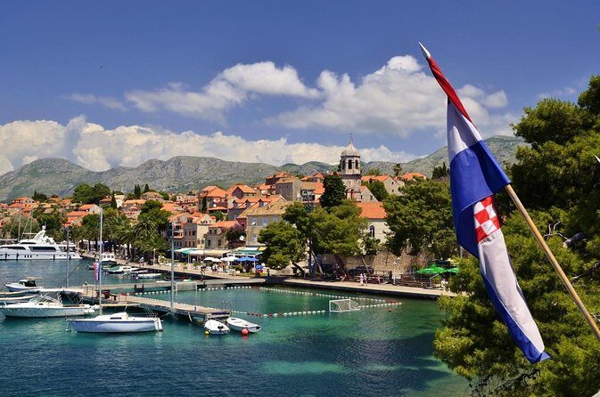 2 hrs Guided Tour to CAVTAT a Small Place for Great Art - Key Points