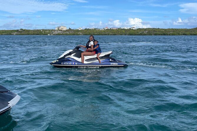 2 in 1 Clear Kayak Photoshoot and Jetski Rental Bundle Package - FAQ