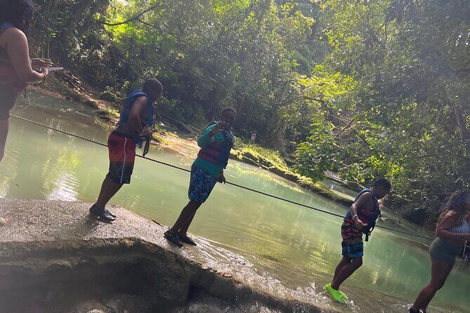 2-in-1 Nature Thrill  Blue Hole + Dunns River Experience - Key Points
