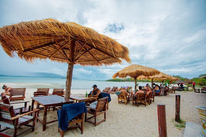 2 Islands Sightseeing and Snorkeling Trip From Koh Samui - FAQ