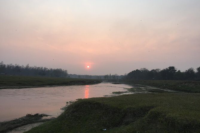 2 Nights 3 Days Chitwan Wildlife Jungle Safari Package Tour - Who Should Consider This Tour?