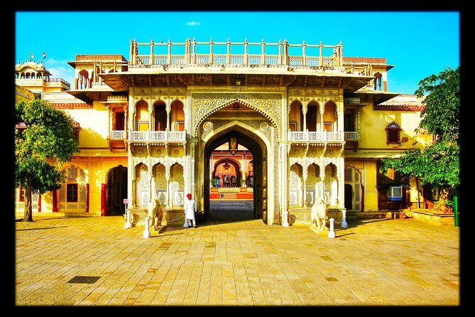 2 Nights & 3 Days Jaipur Luxury tour From New Delhi - What Travelers Say