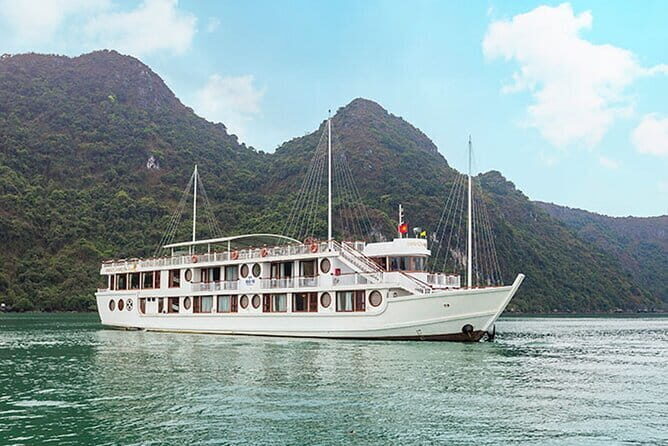 2 Nights Stay on Luxury Cruise Explore Halong Bay & Cat Ba Island - A Comprehensive Look at the Experience