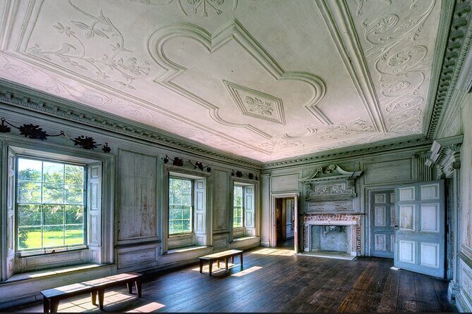 2 of Charleston's finest plantations in one tour - Key Points