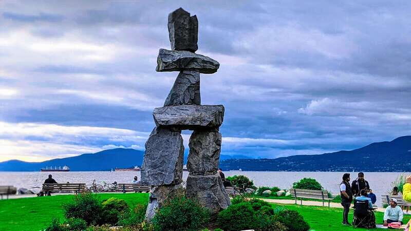 2 Unforgettable Hours in Vancouver - The Sum Up