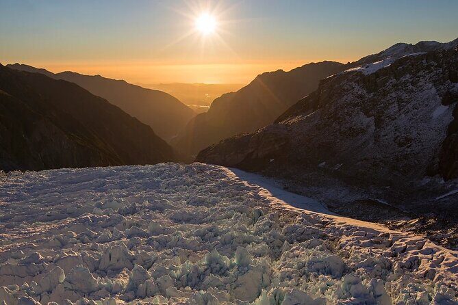 20 Minute Twin Glacier Overflight in Fox and Franz Josef Glaciers - An Inside Look at the Flight Experience