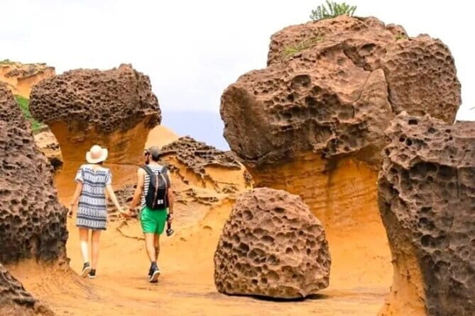 2025 Cultural Sky Lantern Festival Tour - Who Should Consider This Tour?